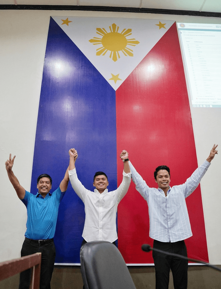 40 YEARS OF VILLAFUERTE DYNASTY - CamSur Now Poorest Bicol Province.