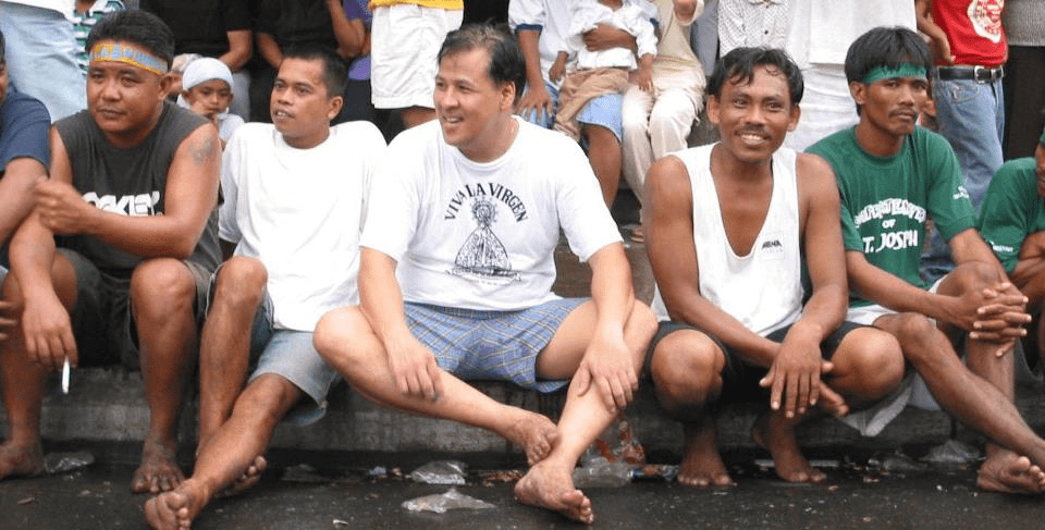 40 YEARS OF VILLAFUERTE DYNASTY - CamSur Now Poorest Bicol Province.